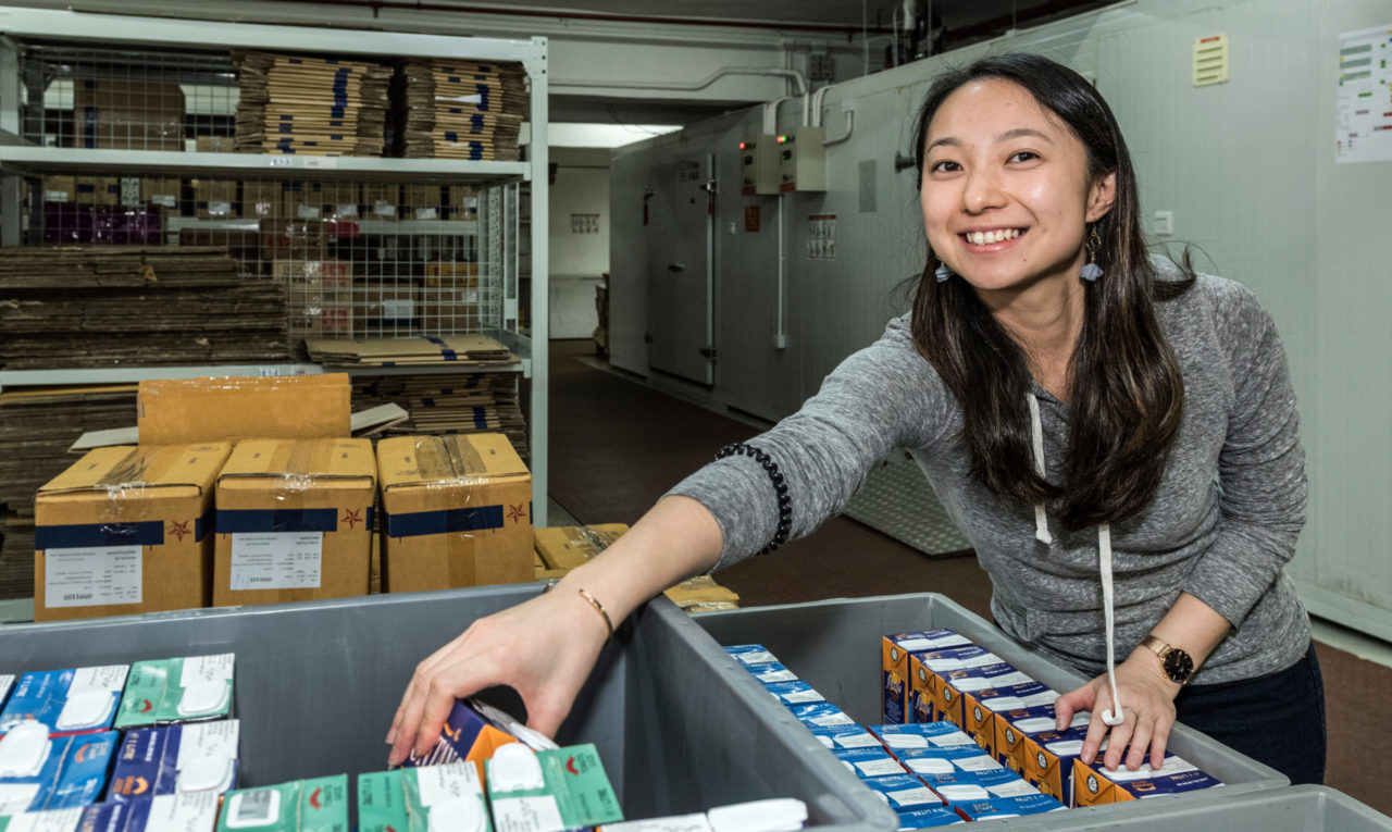 Warehouse Assistant | Feeding Hong Kong